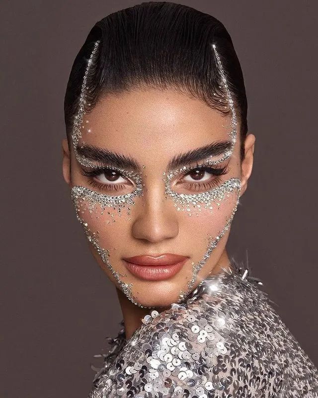 How To Create A Rhinestone Makeup Look