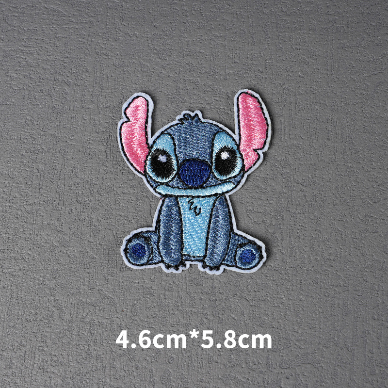 Lovely cartoon character iron-on embroidery patches